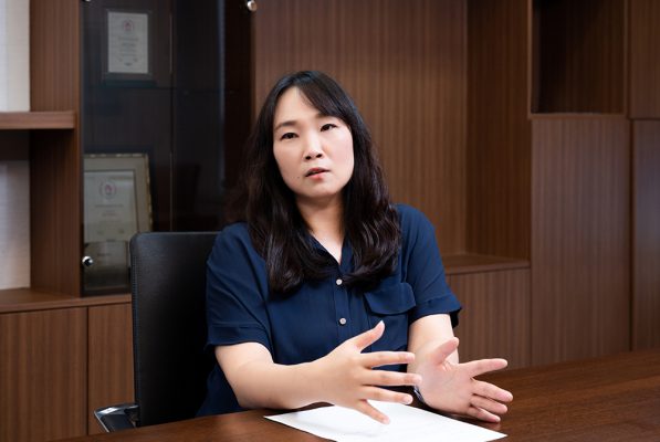 “以三棱镜制造彩虹，以正能量打造更美好的世界”——SK海力士构建ESG战略框架“PRISM” | SK hynix Newsroom